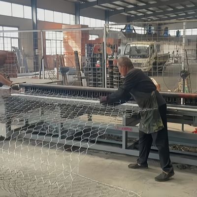 3m width fully Automatic Hexagonal Wire Mesh Netting Machine with lower price